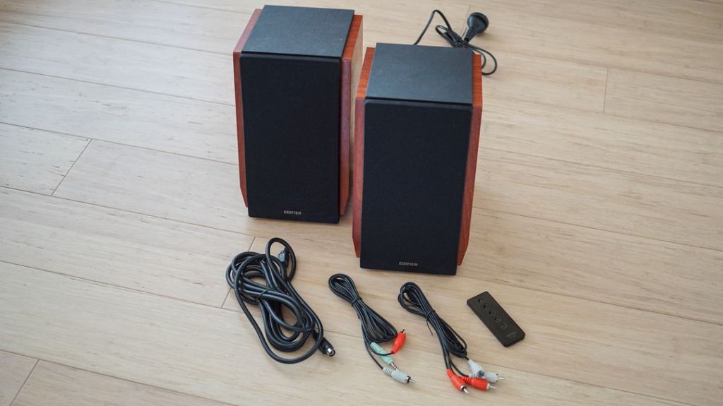 Edifier R1700BT Review – A Thing of Beauty – Everyday Listening