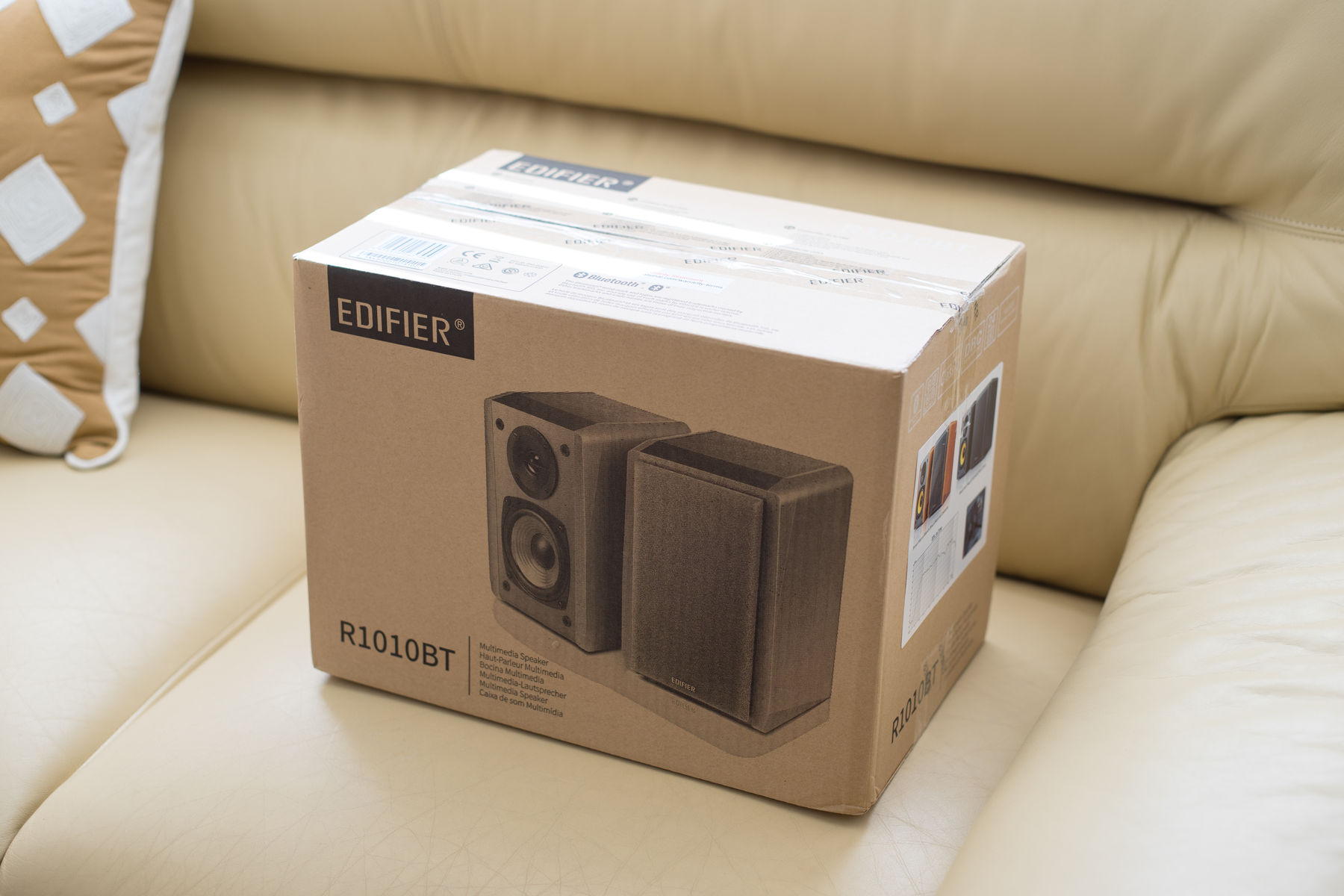 Edifier R1010BT Review – Small Fry, Big Sound – Everyday Listening