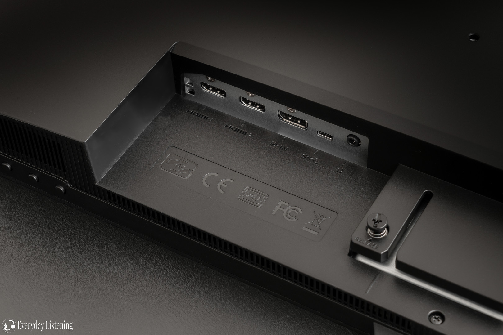 BenQ EW3270U Review – Accomplished, Adaptable, Functional – Everyday ...