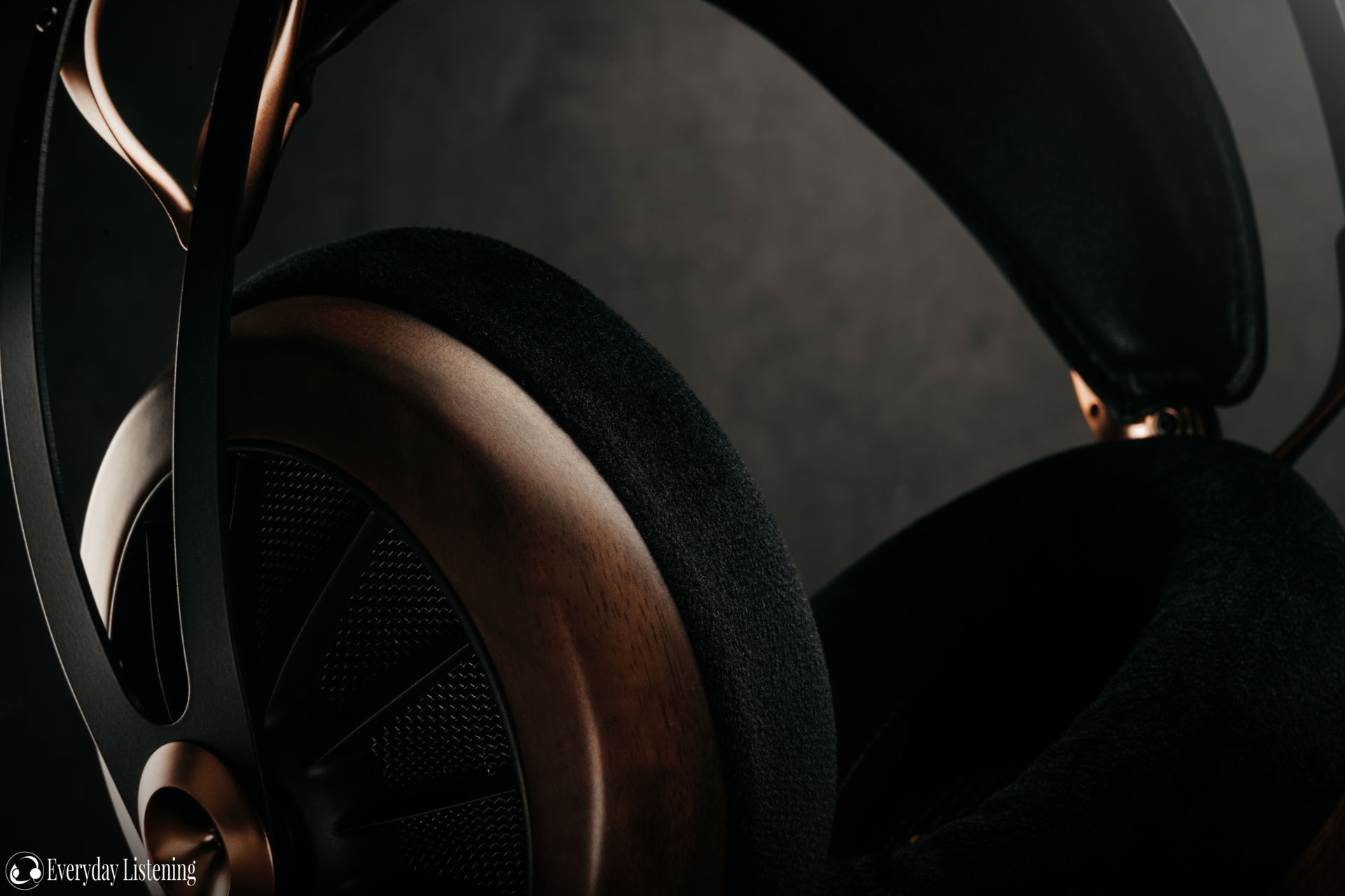 Meze 109 Pro Review – Feedback Loop – Page 2 – Everyday Listening